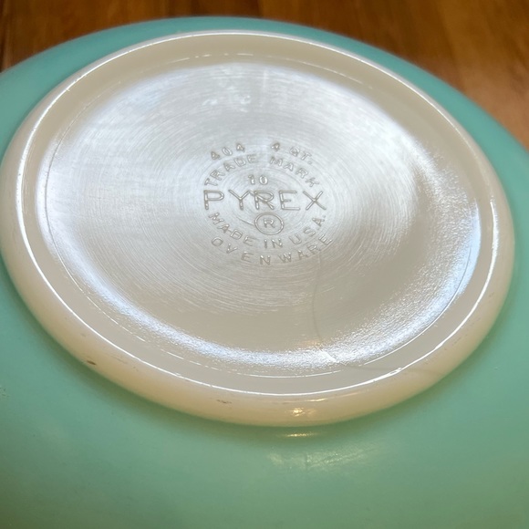 Pyrex | Kitchen | Beautiful Vintage Turquoise Pyrex Mixing Bowl Set Of ...